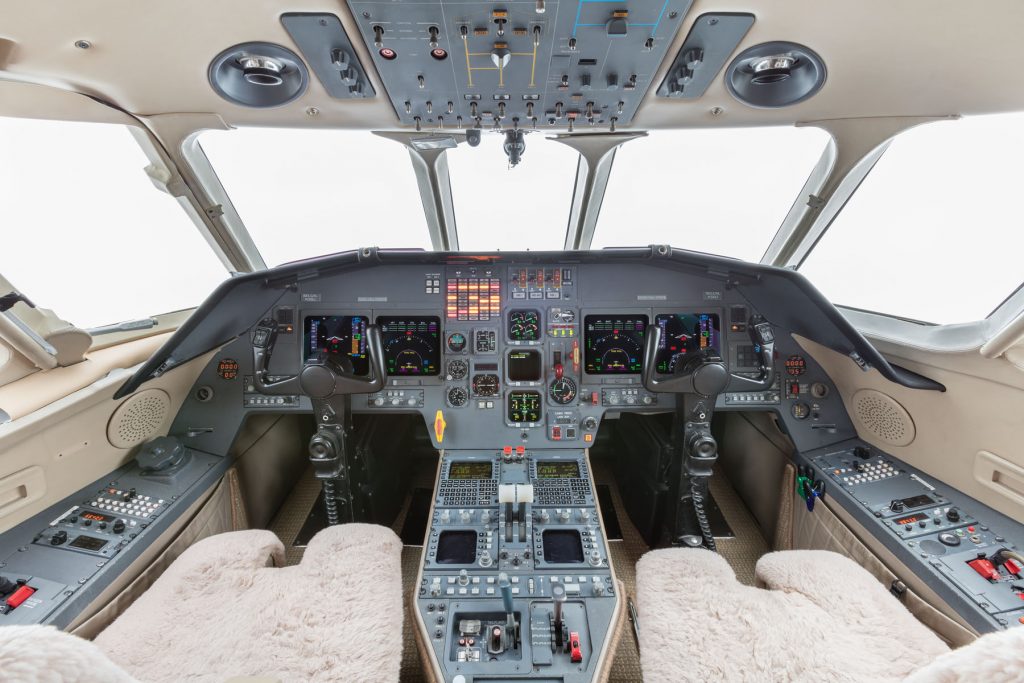 Falcon 2000 - N783FS Jet | Clay Lacy Aviation