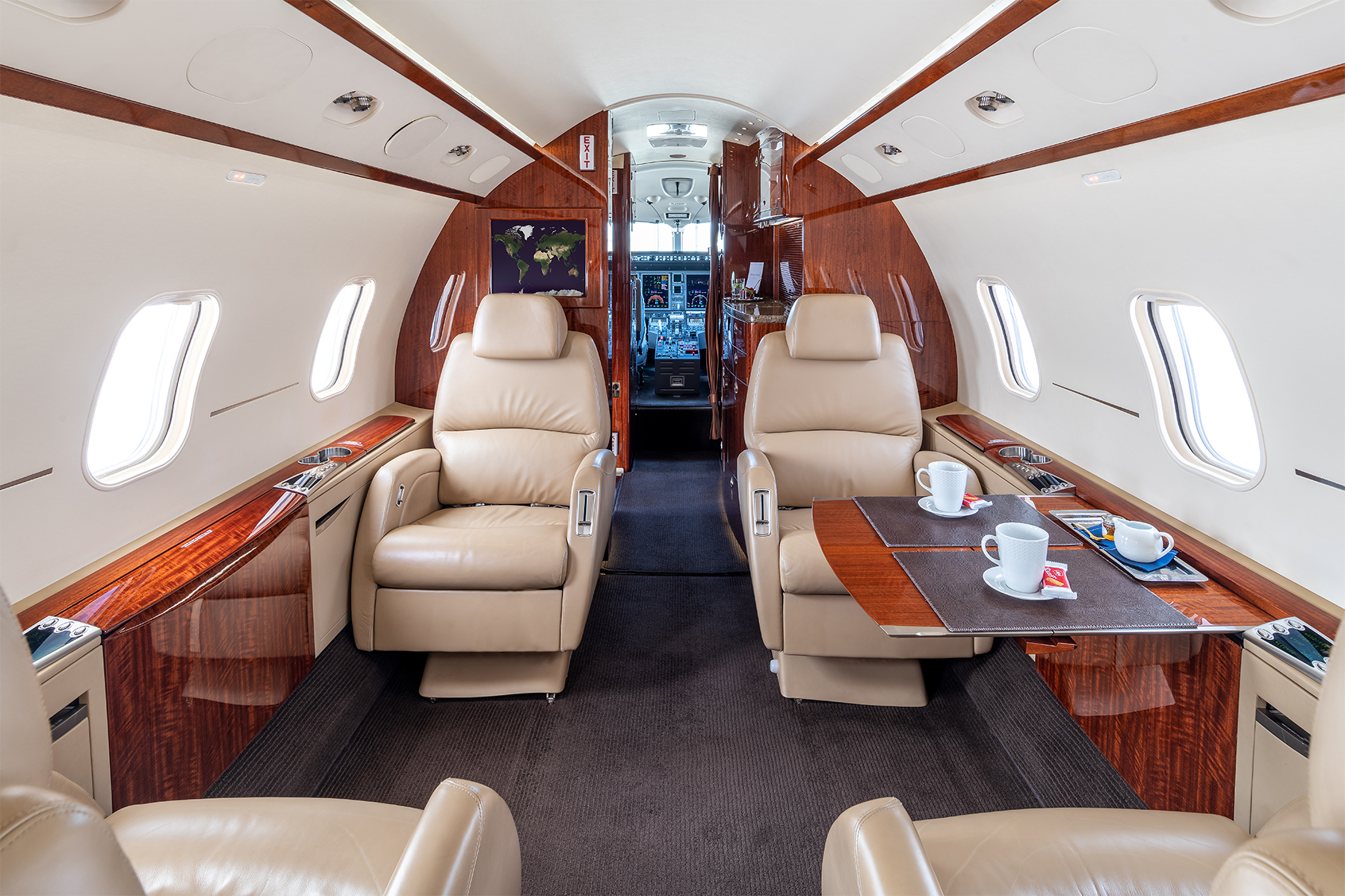 Bombardier Challenger 300 for Jet Charter | Clay Lacy Aviation