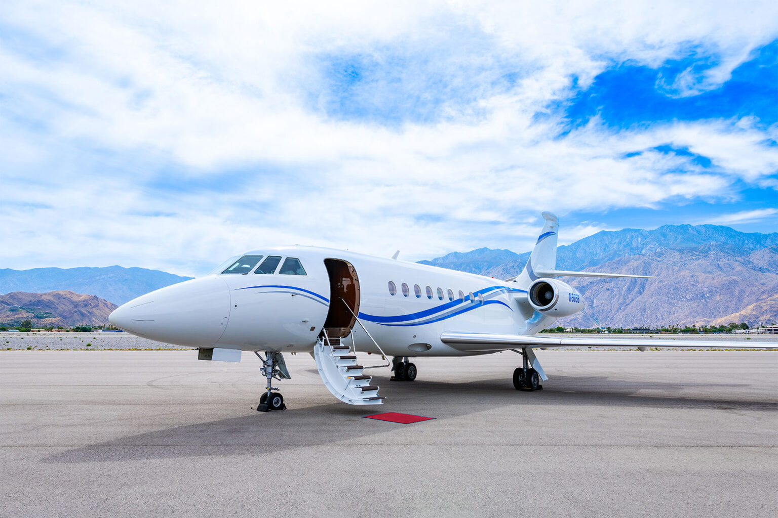 Falcon 2000LXS for Jet Charter - N905B | Clay Lacy Aviation