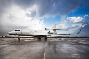 Private Jet Fleet: Gulfstream, Embraer, Dassault | Clay Lacy Aviation